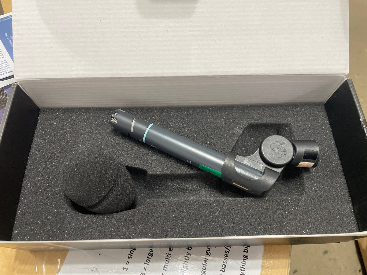 AKG - SE300B with CK92 Capsule – musicswopshop