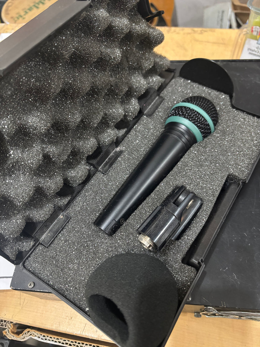 AKG - D880 Dynamic Mic – musicswopshop