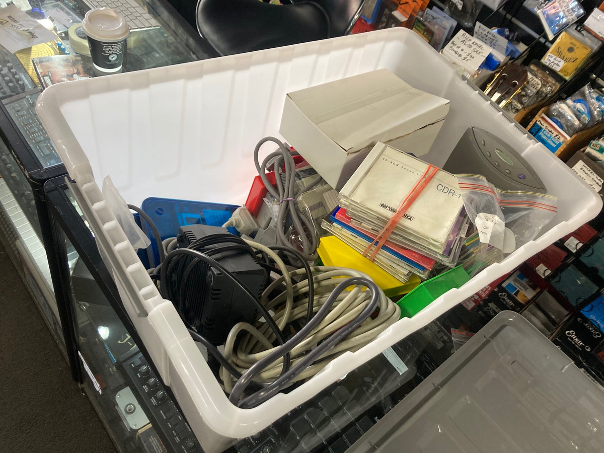 Ensoniq - ASR-88 – musicswopshop